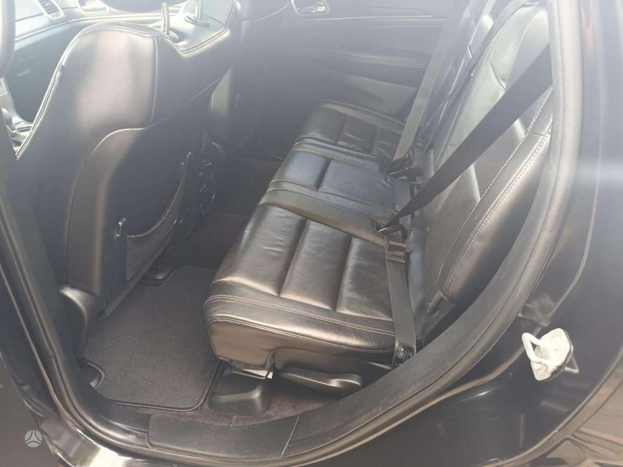 Melns Jeep Grand Cherokee 2016 Tauragė, ar dzinēja tilpumu 3.60 L un nobraukumu 300 tūkst. km par 12500 €, foto 14 vietnē AUTOMOTO.COM.LV
