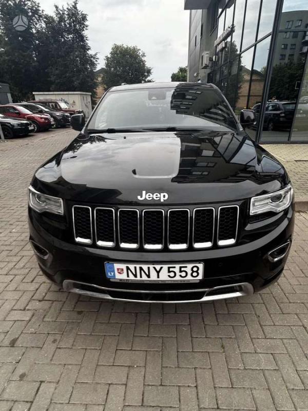 Melns Jeep Grand Cherokee 2016 Viļņa, ar dzinēja tilpumu 2.99 L un nobraukumu 205 tūkst. km par 16900 €, foto 2 vietnē AUTOMOTO.COM.LV