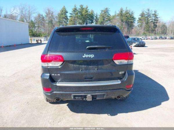 Black Jeep Grand Cherokee 2016 in Siauliai, with an engine capacity of 3.60 L and mileage of 231 thousand km for 10900 €, photo 6 on AUTOMOTO.COM.LV