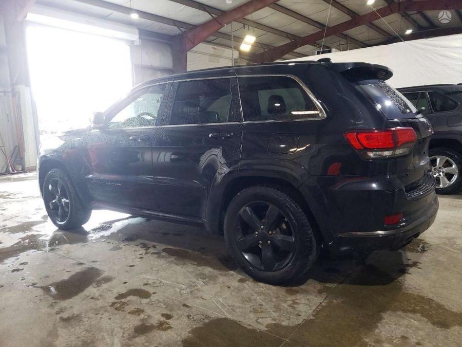 Black Jeep Grand Cherokee 2016 in Ukmerge, with an engine capacity of 3.60 L and mileage of 180 thousand km for 8600 €, photo 9 on AUTOMOTO.COM.LV