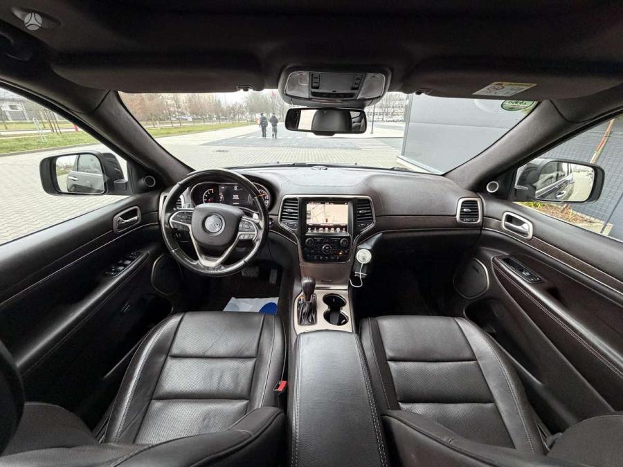 Melns Jeep Grand Cherokee 2017 Šauļi, ar dzinēja tilpumu 2.99 L un nobraukumu 116 tūkst. km par 17690 €, foto 21 vietnē AUTOMOTO.COM.LV