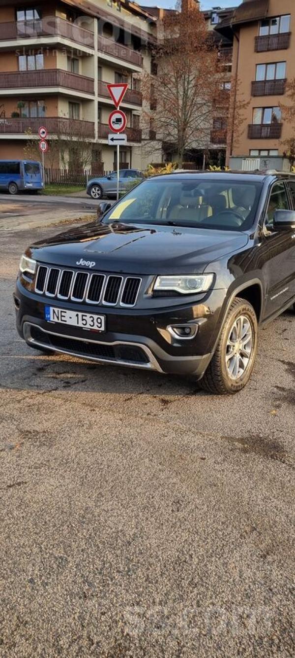 Melns Jeep Grand Cherokee 2017 Rīga, ar dzinēja tilpumu 3.00 L un nobraukumu 215 tūkst. km par 16800 €, foto 3 vietnē AUTOMOTO.COM.LV