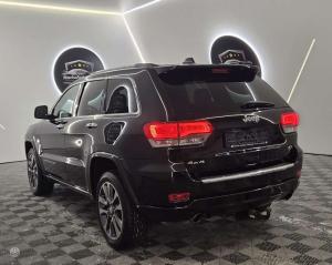 Black Jeep Grand Cherokee 2017 in Marijampole, with an engine capacity of 2.99 L and mileage of 166 thousand km for 17850 €, photo 38 on AUTOMOTO.COM.LV