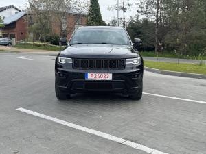 Черный Джип Гранд Чероки 2017 в Вильнюс, объемом двигателя 3.60 л и пробегом 210 тыс. км за 16500 €, фото 4 на AUTOMOTO.COM.LV