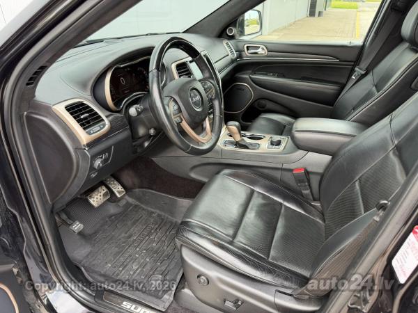 Melns Jeep Grand Cherokee 2017 Elva, ar dzinēja tilpumu 3.00 L un nobraukumu 138 tūkst. km par 23900 €, foto 7 vietnē AUTOMOTO.COM.LV