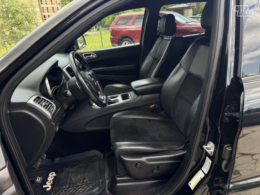 Black Jeep Grand Cherokee 2017 in Vilnius, with an engine capacity of 3.60 L and mileage of 210 thousand km for 17000 €, photo 25 on AUTOMOTO.COM.LV