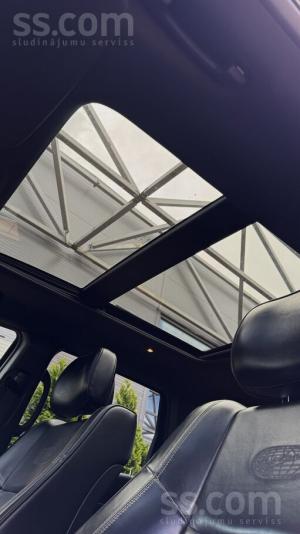 Melns Jeep Grand Cherokee 2017 Rīga, ar dzinēja tilpumu 3.00 L un nobraukumu 191 tūkst. km par 19500 €, foto 28 vietnē AUTOMOTO.COM.LV