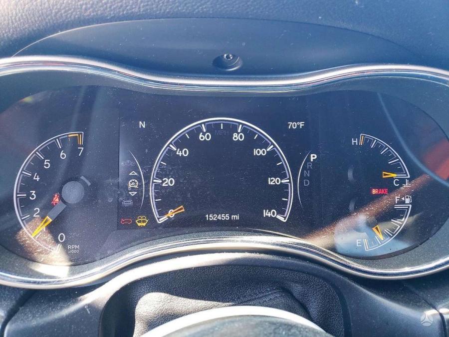 Melns Jeep Grand Cherokee 2017 Klaipėda, ar dzinēja tilpumu 3.60 L un nobraukumu 245 tūkst. km par 9999 €, foto 10 vietnē AUTOMOTO.COM.LV