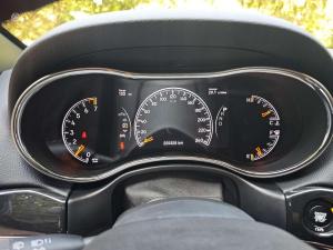 Black Jeep Grand Cherokee 2017 in Kaunas, with an engine capacity of 3.60 L and mileage of 225 thousand km for 17700 €, photo 20 on AUTOMOTO.COM.LV