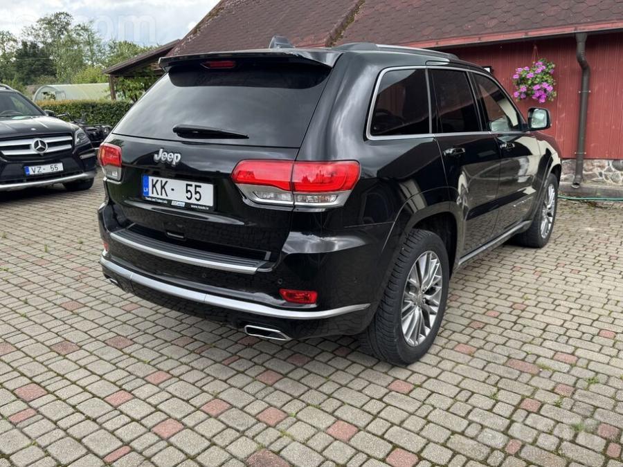 Melns Jeep Grand Cherokee 2017 Rīga, ar dzinēja tilpumu 3.00 L un nobraukumu 210 tūkst. km par 18450 €, foto 5 vietnē AUTOMOTO.COM.LV