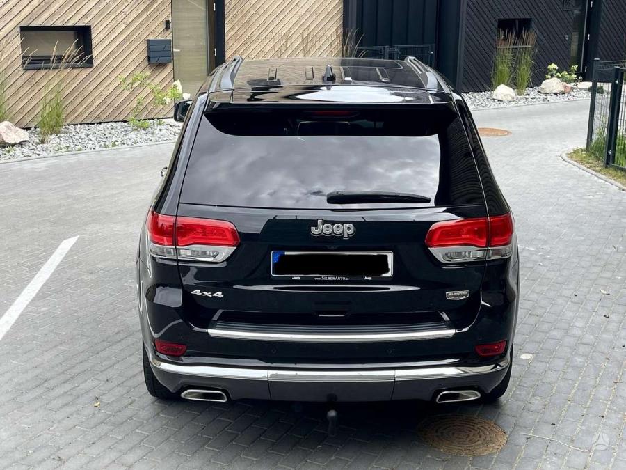 Melns Jeep Grand Cherokee 2017 Viļņa, ar dzinēja tilpumu 2.99 L un nobraukumu 209 tūkst. km par 14900 €, foto 7 vietnē AUTOMOTO.COM.LV
