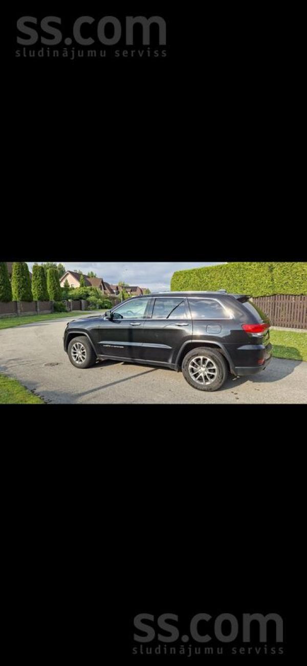Black Jeep Grand Cherokee 2017 in Riga, with an engine capacity of 3.00 L and mileage of 220 thousand km for 12200 €, photo 3 on AUTOMOTO.COM.LV