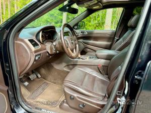 Melns Jeep Grand Cherokee 2017 Tallina, ar dzinēja tilpumu 3.00 L un nobraukumu 170 tūkst. km par 19500 €, foto 11 vietnē AUTOMOTO.COM.LV