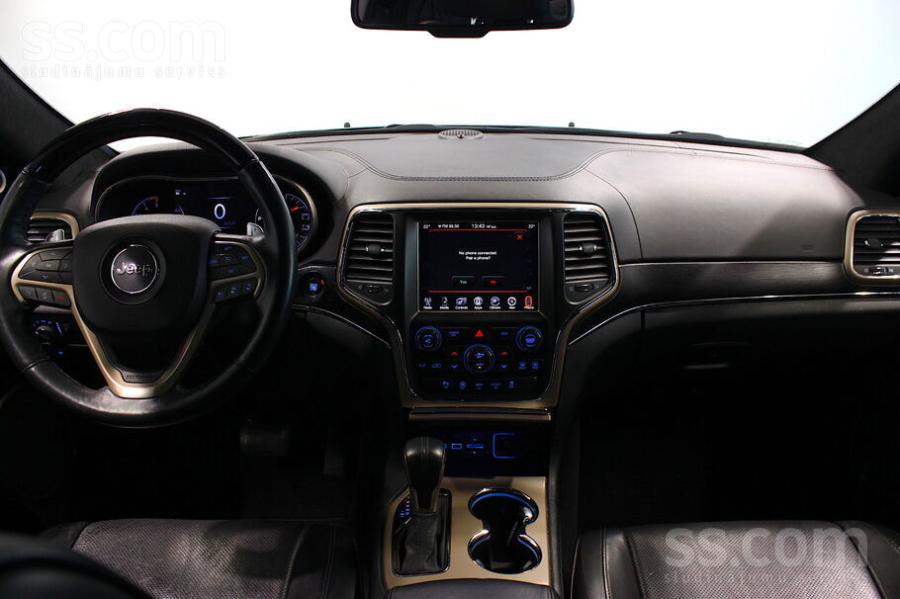 Melns Jeep Grand Cherokee 2017 Rīga, ar dzinēja tilpumu 3.00 L un nobraukumu 184 tūkst. km par 17850 €, foto 31 vietnē AUTOMOTO.COM.LV