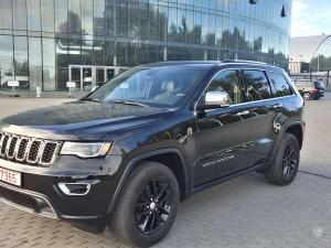 Melns Jeep Grand Cherokee 2017 Šauļi, ar dzinēja tilpumu 3.60 L un nobraukumu 200 tūkst. km par 15700 €, foto 3 vietnē AUTOMOTO.COM.LV