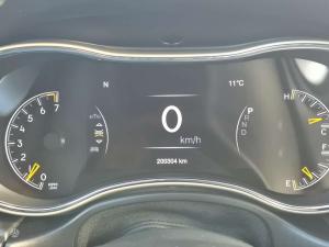 Melns Jeep Grand Cherokee 2017 Šauļi, ar dzinēja tilpumu 3.60 L un nobraukumu 200 tūkst. km par 15700 €, foto 21 vietnē AUTOMOTO.COM.LV