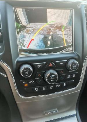 Melns Jeep Grand Cherokee 2017 Panevēža, ar dzinēja tilpumu 3.60 L un nobraukumu 261 tūkst. km par 13500 €, foto 9 vietnē AUTOMOTO.COM.LV