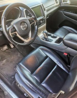 Melns Jeep Grand Cherokee 2017 Panevēža, ar dzinēja tilpumu 3.60 L un nobraukumu 261 tūkst. km par 13500 €, foto 12 vietnē AUTOMOTO.COM.LV