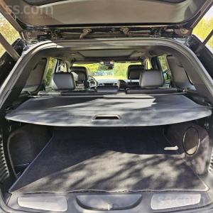 Melns Jeep Grand Cherokee 2017 Rīga, ar dzinēja tilpumu 6.40 L un nobraukumu 133 tūkst. km par 31700 €, foto 8 vietnē AUTOMOTO.COM.LV