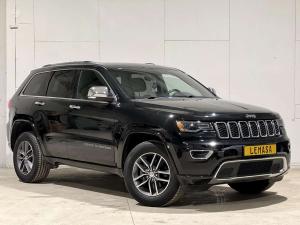 Black Jeep Grand Cherokee 2018 in Klaipeda, with an engine capacity of 3.60 L and mileage of 60 thousand km for 18999 €, photo 4 on AUTOMOTO.COM.LV