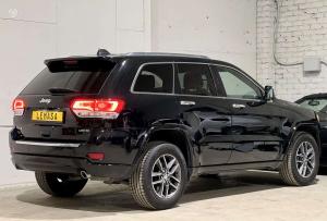 Black Jeep Grand Cherokee 2018 in Klaipeda, with an engine capacity of 3.60 L and mileage of 60 thousand km for 18999 €, photo 21 on AUTOMOTO.COM.LV