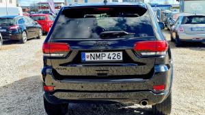 Melns Jeep Grand Cherokee 2018 Kretinga, ar dzinēja tilpumu 3.60 L un nobraukumu 93 tūkst. km par 18499 €, foto 5 vietnē AUTOMOTO.COM.LV