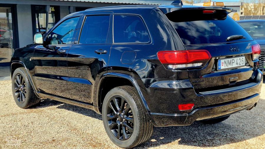 Melns Jeep Grand Cherokee 2018 Kretinga, ar dzinēja tilpumu 3.60 L un nobraukumu 93 tūkst. km par 17999 €, foto 6 vietnē AUTOMOTO.COM.LV