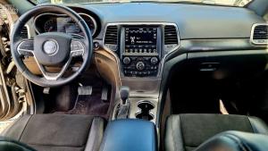 Melns Jeep Grand Cherokee 2018 Kretinga, ar dzinēja tilpumu 3.60 L un nobraukumu 93 tūkst. km par 17999 €, foto 27 vietnē AUTOMOTO.COM.LV
