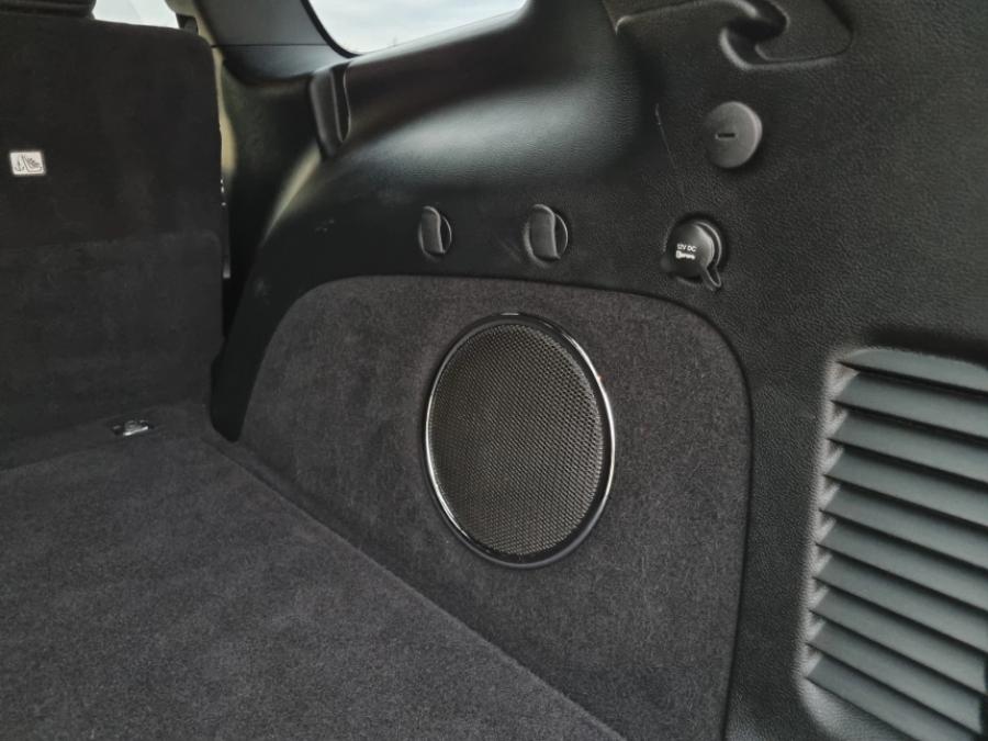 Melns Jeep Grand Cherokee 2018 Rīga, ar dzinēja tilpumu 3.00 L un nobraukumu 131 tūkst. km par 22700 €, foto 27 vietnē AUTOMOTO.COM.LV