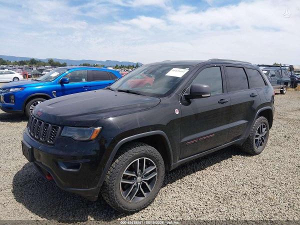 Melns Jeep Grand Cherokee 2018 Klaipėda, ar dzinēja tilpumu 3.60 L un nobraukumu 212 tūkst. km par 10400 €, foto 2 vietnē AUTOMOTO.COM.LV