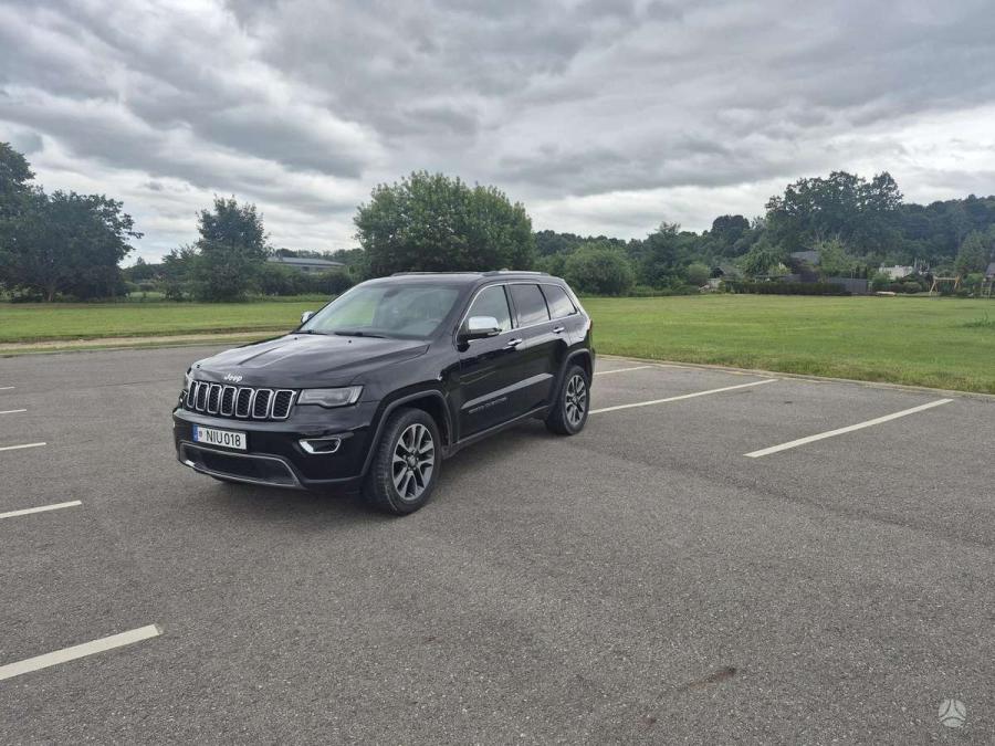Melns Jeep Grand Cherokee 2018 Kauņa, ar dzinēja tilpumu 3.60 L un nobraukumu 177 tūkst. km par 20500 €, foto 8 vietnē AUTOMOTO.COM.LV