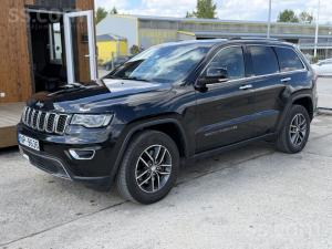 Melns Jeep Grand Cherokee 2018 Rīga, ar dzinēja tilpumu 3.00 L un nobraukumu 142 tūkst. km par 18750 €, foto 4 vietnē AUTOMOTO.COM.LV