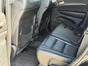 Melns Jeep Grand Cherokee 2018 Rīga, ar dzinēja tilpumu 3.00 L un nobraukumu 142 tūkst. km par 18750 €, foto 18 vietnē AUTOMOTO.COM.LV