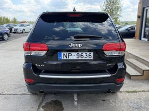 Melns Jeep Grand Cherokee 2018 Rīga, ar dzinēja tilpumu 3.00 L un nobraukumu 142 tūkst. km par 18750 €, foto 21 vietnē AUTOMOTO.COM.LV
