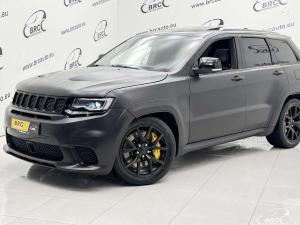 Melns Jeep Grand Cherokee 2018 Viļņa, ar dzinēja tilpumu 6.17 L un nobraukumu 121 tūkst. km par 37900 €, foto  vietnē AUTOMOTO.COM.LV