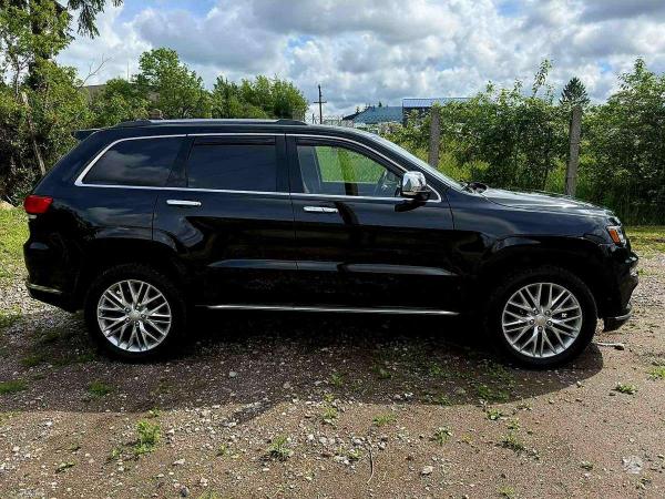 Melns Jeep Grand Cherokee 2018 Palanga, ar dzinēja tilpumu 5.70 L un nobraukumu 172 tūkst. km par 20600 €, foto 5 vietnē AUTOMOTO.COM.LV