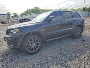 Black Jeep Grand Cherokee 2018 in Ukmerge, with an engine capacity of 3.60 L and mileage of 118 thousand km for 9800 €, photo  on AUTOMOTO.COM.LV
