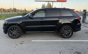 Черный Джип Гранд Чероки 2018 в Таураге, объемом двигателя 3.60 л и пробегом 251 тыс. км за 16900 €, фото 5 на AUTOMOTO.COM.LV