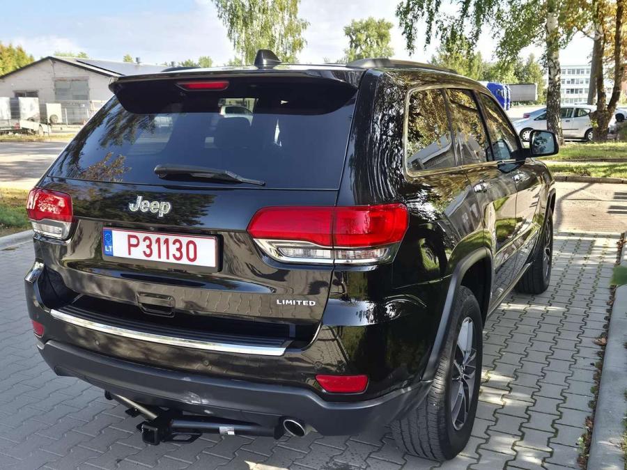 Melns Jeep Grand Cherokee 2018 Šauļi, ar dzinēja tilpumu 3.60 L un nobraukumu 233 tūkst. km par 14900 €, foto 7 vietnē AUTOMOTO.COM.LV