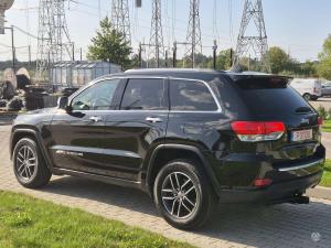 Melns Jeep Grand Cherokee 2018 Šauļi, ar dzinēja tilpumu 3.60 L un nobraukumu 233 tūkst. km par 14900 €, foto 9 vietnē AUTOMOTO.COM.LV