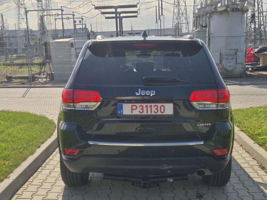 Melns Jeep Grand Cherokee 2018 Šauļi, ar dzinēja tilpumu 3.60 L un nobraukumu 233 tūkst. km par 14900 €, foto 10 vietnē AUTOMOTO.COM.LV