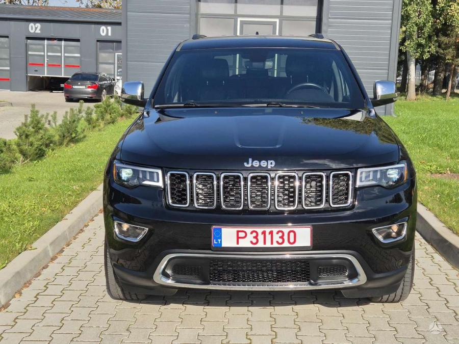 Melns Jeep Grand Cherokee 2018 Šauļi, ar dzinēja tilpumu 3.60 L un nobraukumu 233 tūkst. km par 14900 €, foto 13 vietnē AUTOMOTO.COM.LV