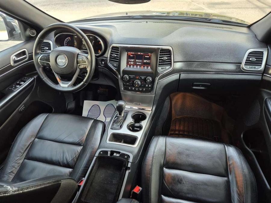 Melns Jeep Grand Cherokee 2018 Šauļi, ar dzinēja tilpumu 3.60 L un nobraukumu 233 tūkst. km par 14900 €, foto 16 vietnē AUTOMOTO.COM.LV