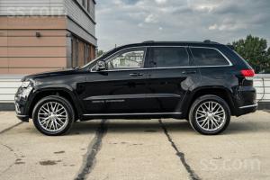 Melns Jeep Grand Cherokee 2018 Rīga, ar dzinēja tilpumu 3.00 L un nobraukumu 265 tūkst. km par 17550 €, foto 11 vietnē AUTOMOTO.COM.LV