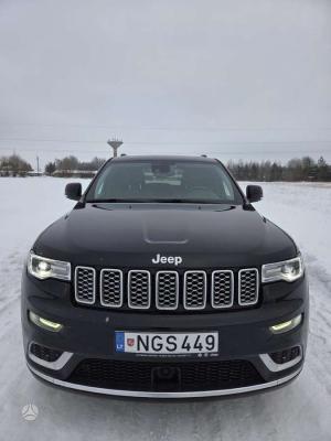Melns Jeep Grand Cherokee 2019 Šalčininkai, ar dzinēja tilpumu 2.99 L un nobraukumu 146 tūkst. km par 20500 €, foto 3 vietnē AUTOMOTO.COM.LV