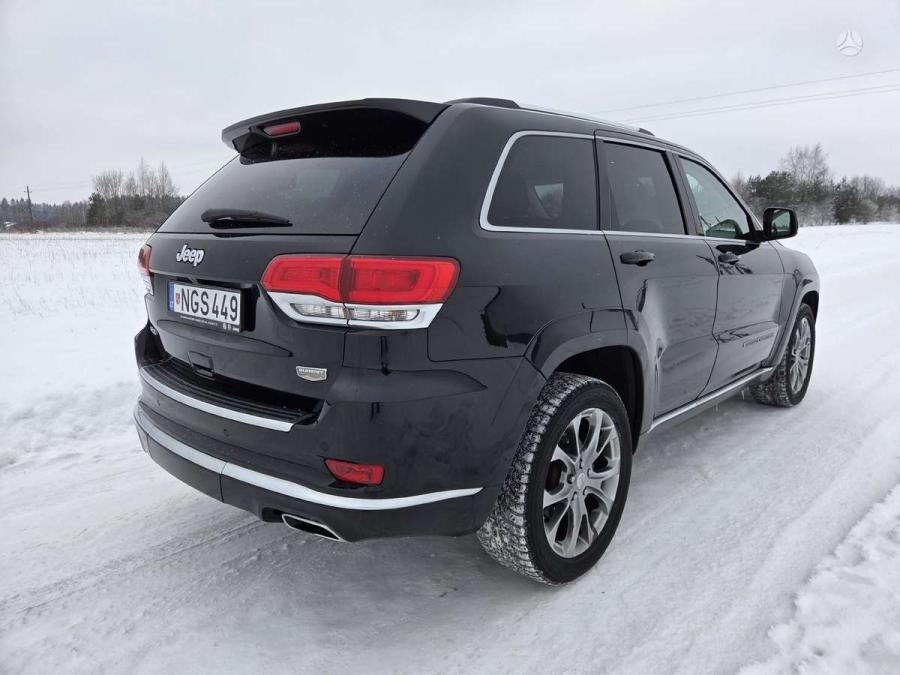 Melns Jeep Grand Cherokee 2019 Šalčininkai, ar dzinēja tilpumu 2.99 L un nobraukumu 146 tūkst. km par 20500 €, foto 6 vietnē AUTOMOTO.COM.LV