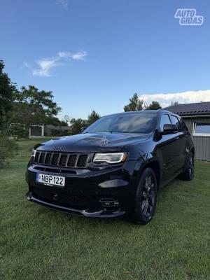 Black Jeep Grand Cherokee 2019 in Vilnius, with an engine capacity of 3.60 L and mileage of 158 thousand km for 17500 €, photo 11 on AUTOMOTO.COM.LV