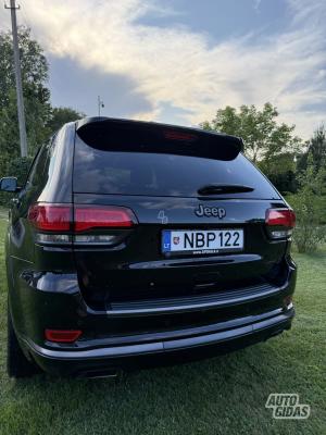 Black Jeep Grand Cherokee 2019 in Vilnius, with an engine capacity of 3.60 L and mileage of 158 thousand km for 17500 €, photo 14 on AUTOMOTO.COM.LV