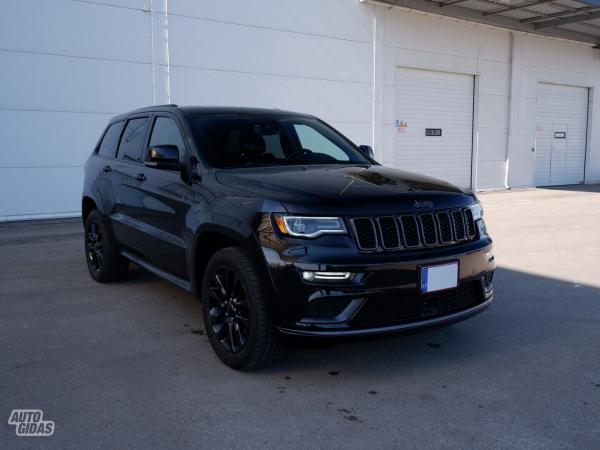 Melns Jeep Grand Cherokee 2019 Klaipėda, ar dzinēja tilpumu 3.60 L un nobraukumu 151 tūkst. km par 22200 €, foto 2 vietnē AUTOMOTO.COM.LV