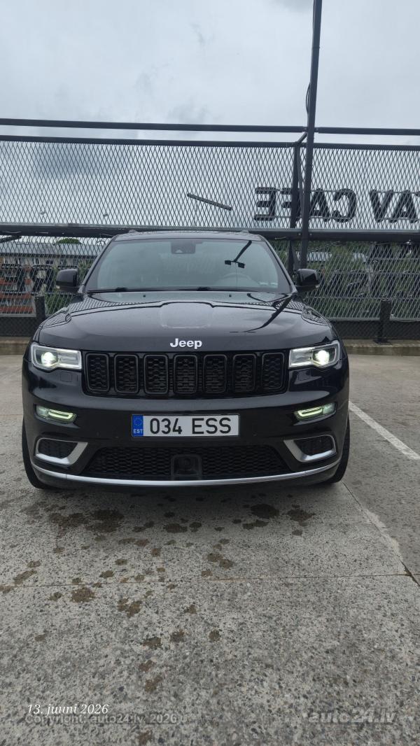 Black Jeep Grand Cherokee 2019 in Tallinn, with an engine capacity of 3.00 L and mileage of 67 thousand km for 28900 €, photo 1 on AUTOMOTO.COM.LV